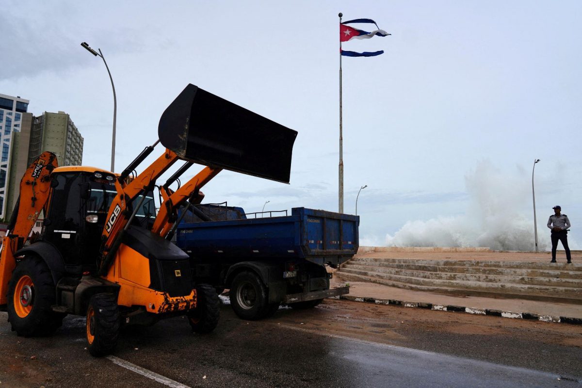 Hurricane Ian Causing 'Catastrophic' Storm Surge in Florida: US Agency ...